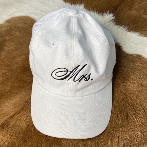 Accessories | Mr And Mrs White Matching Baseball Hat Set Black Script ...